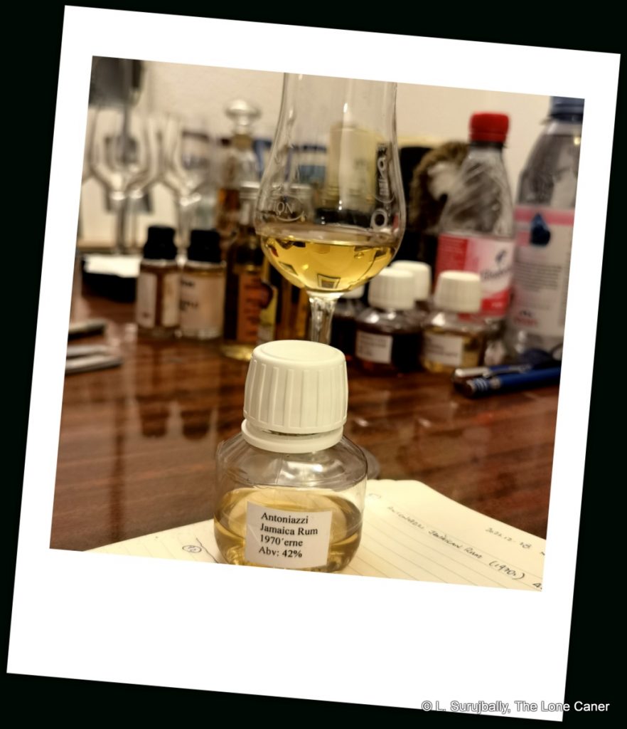 Antoniazzi Jamaican Rum (1970s) – The Lone Caner