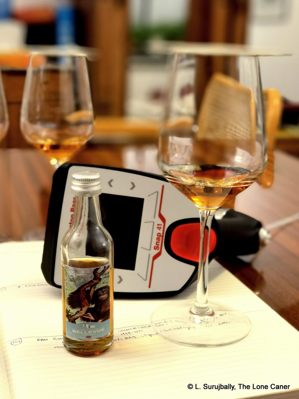 Rom Deluxe Bellevue (Guadeloupe) 1998 23 YO Rum – Review – The Lone Caner